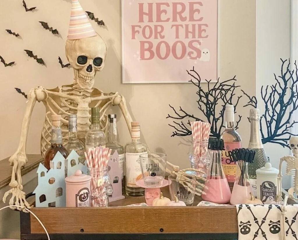 Cute Pastel Halloween Room Idea