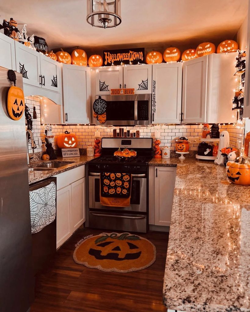 Halloween Kitchen Counter Transformation