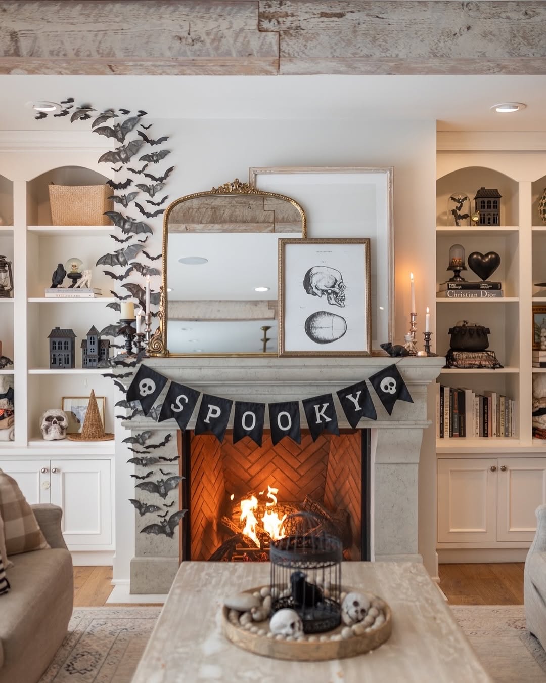 Minimalist but Spooky Halloween Décor Inspiration