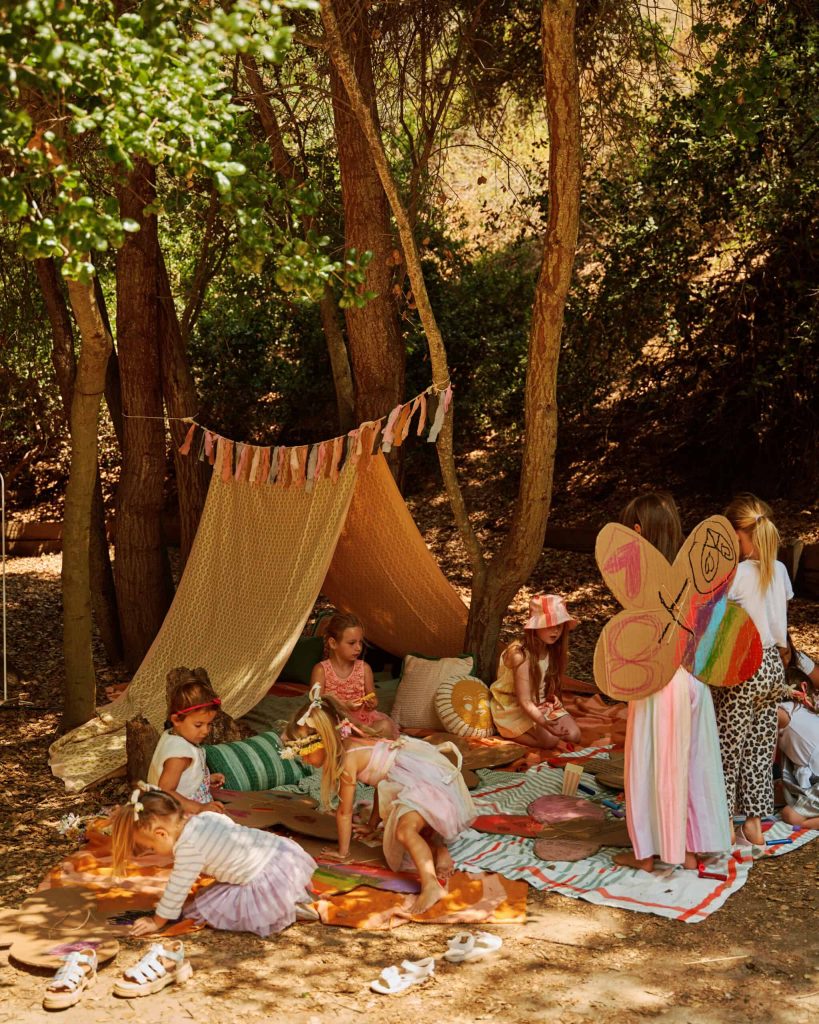 Scavenger Hunt Birthday Theme + Free Invitations